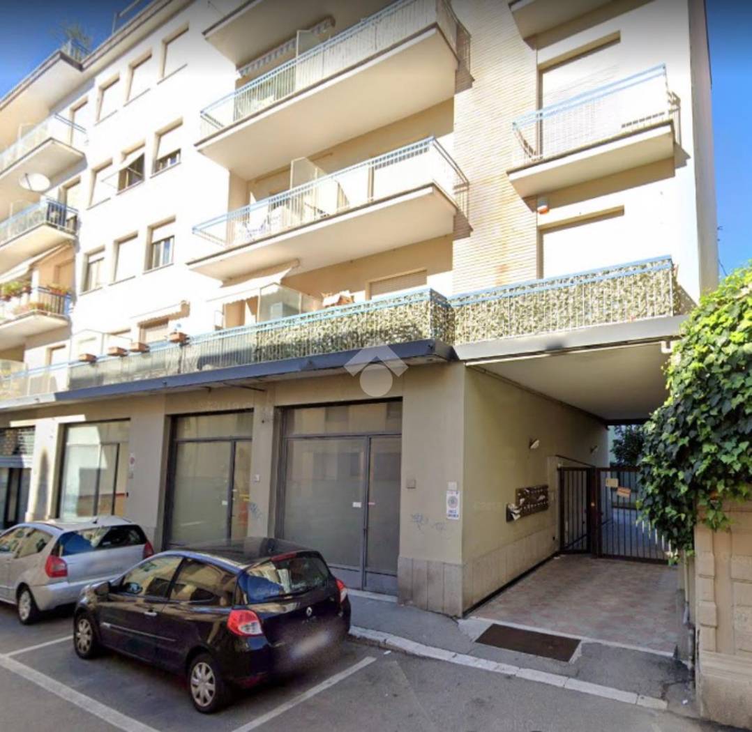 Garage - Box in Vendita