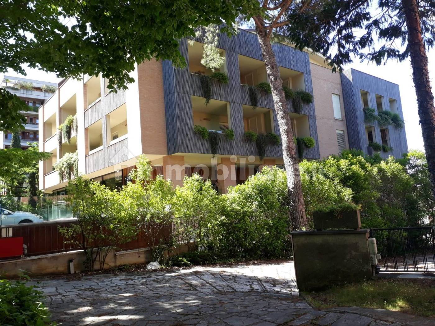 Trilocale nuovo, primo piano, Semicentro - Stazione, Perugia