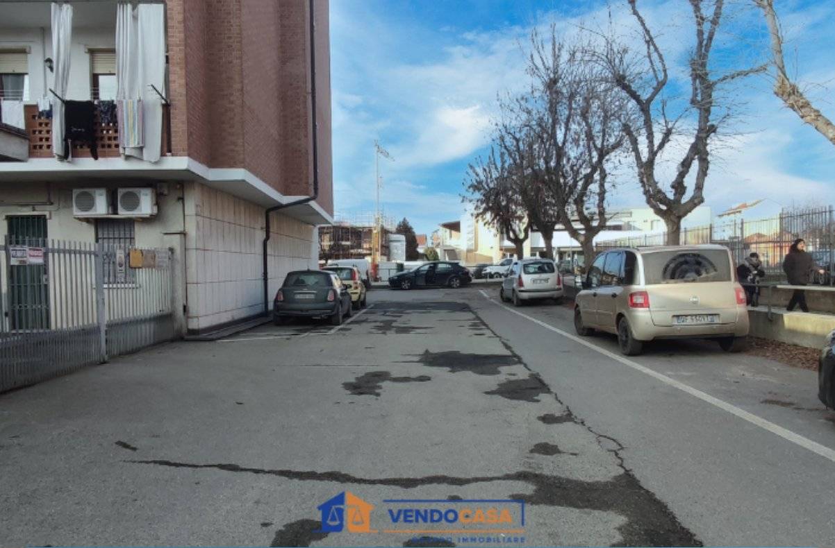 Garage - Box in Vendita