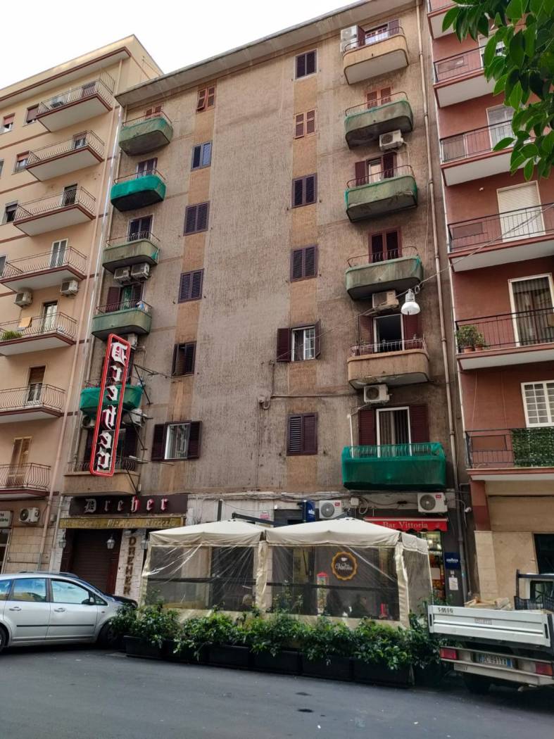 Bilocale via Cesare Battisti 83, Tre Carrare, Taranto