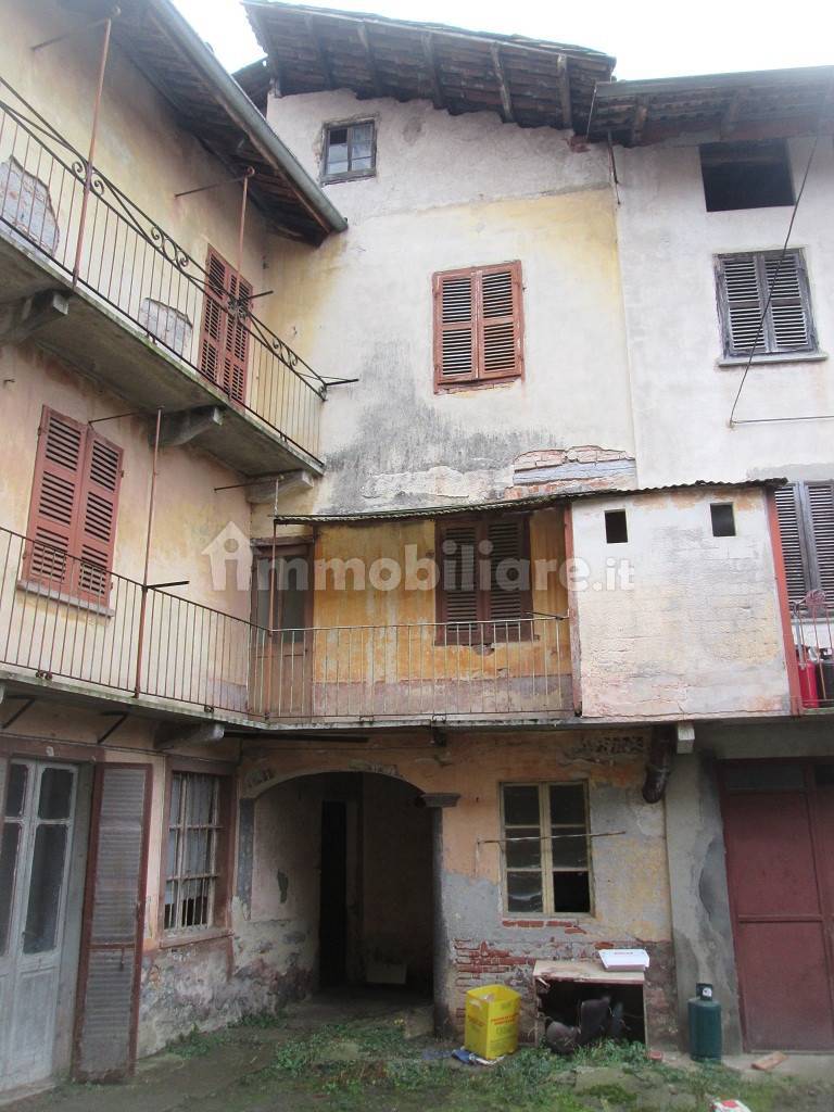 Appartamento via Giovanni Gallo 84, Centro, Tavigliano