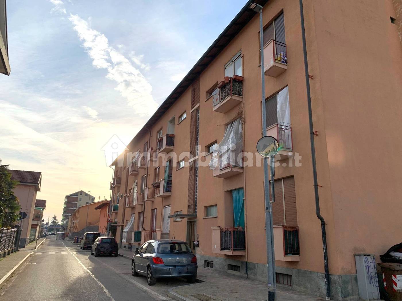 Quadrilocale via Saluzzo 14, Mercato - Santa Maria, Moncalieri