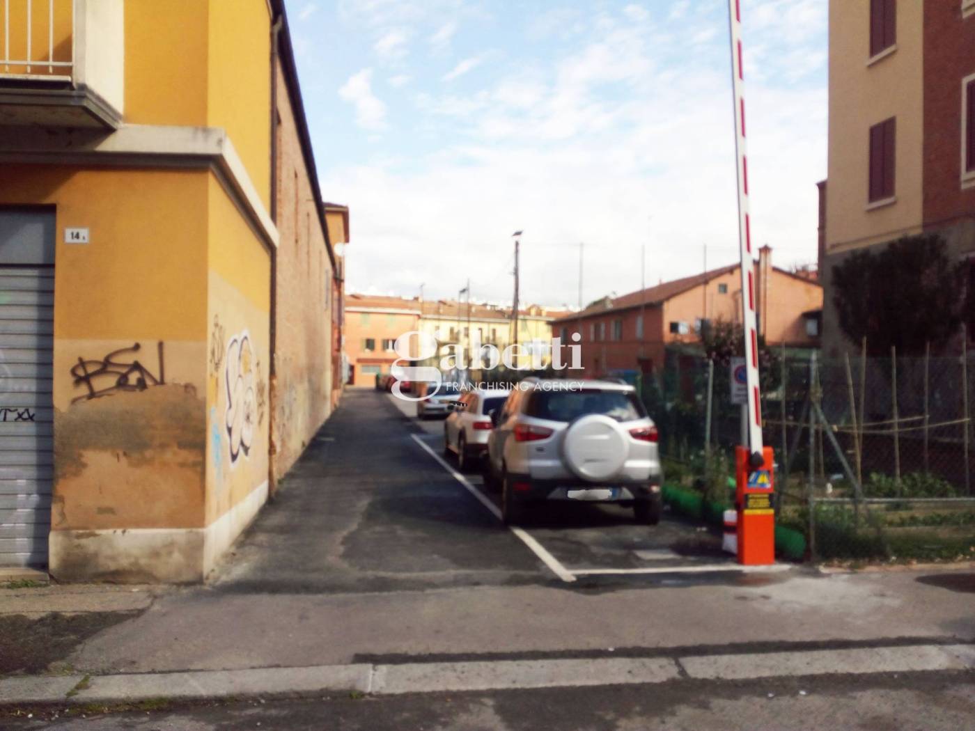 Posto auto - moto in Vendita