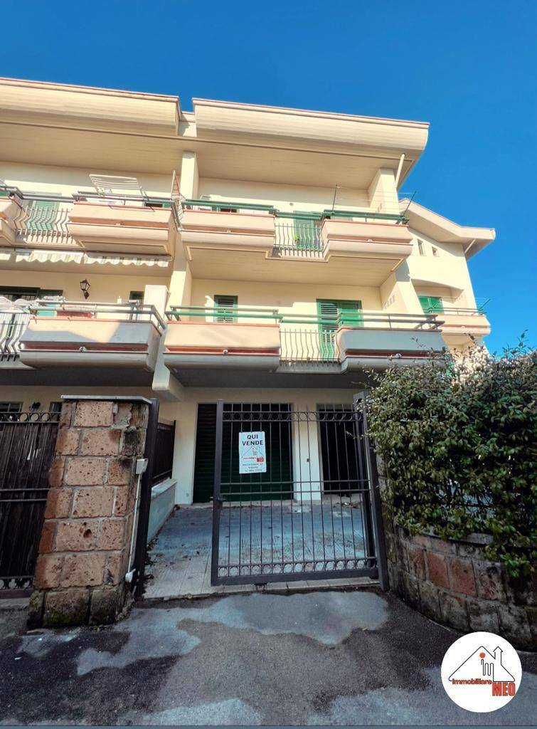 Quadrilocale via Aurelio Nicolodi, Valle, Pennini, Sant'Eustachio, Avellino