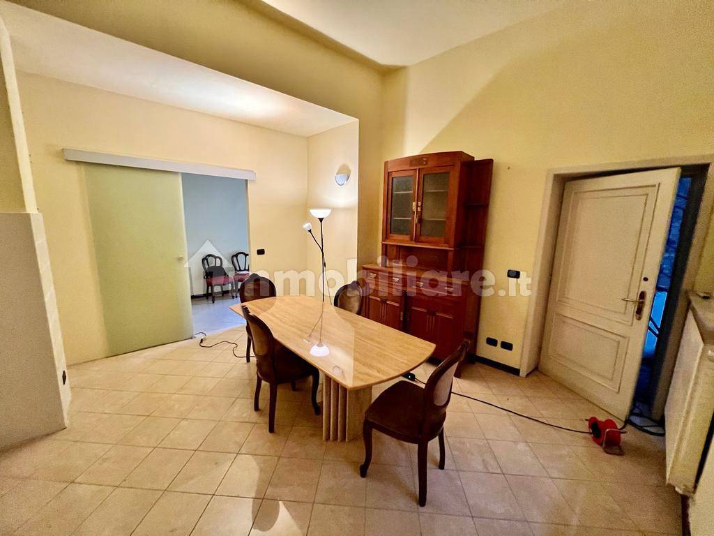 Bilocale via San Giuliano, Centro Storico, Piacenza