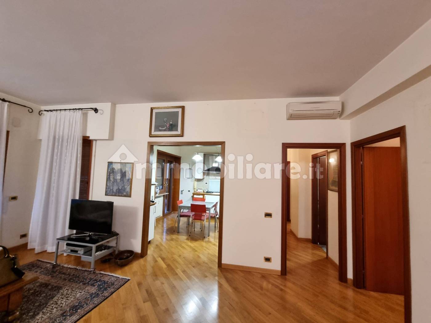 Quadrilocale via Piegaro, Furio Camillo, Roma