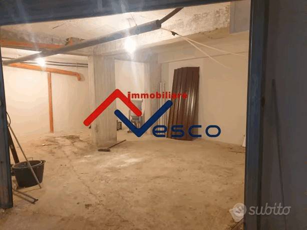 Garage - Box in Vendita