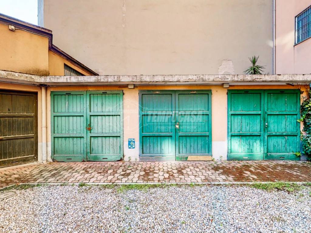 Garage - Box piazza Carlo Donegani 4, Milano, Rif. 100427148 ...