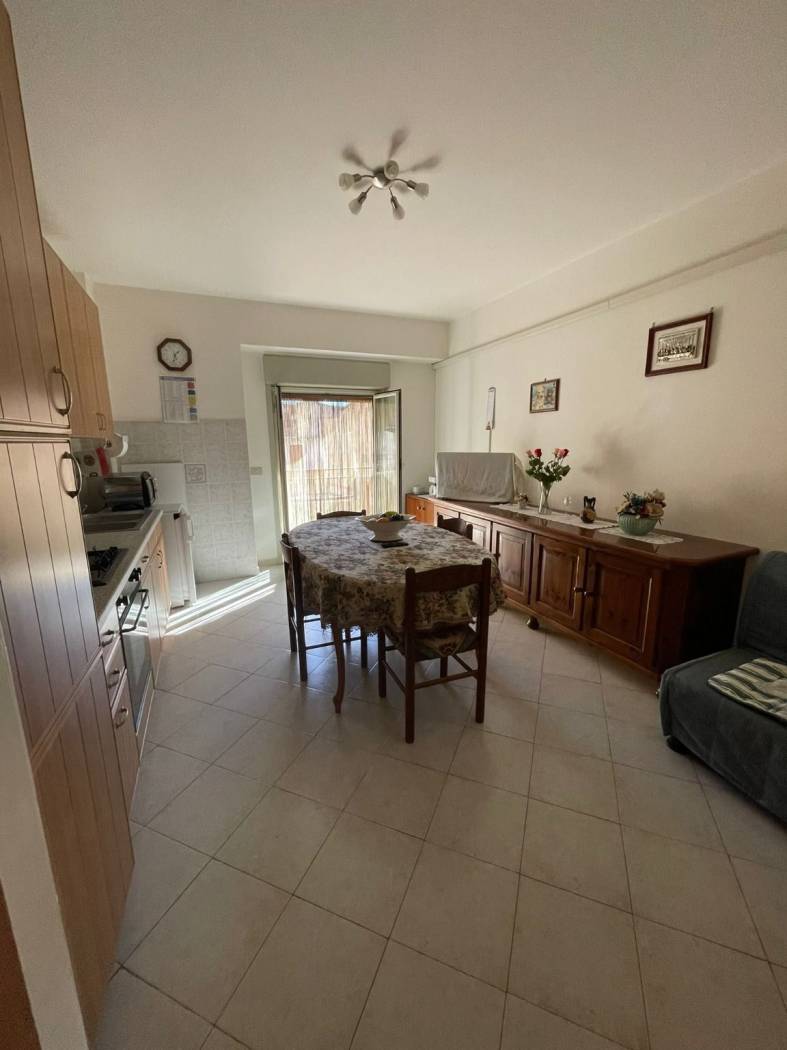 Trilocale via Luigi Pirandello, Centro, Santa Teresa di Riva