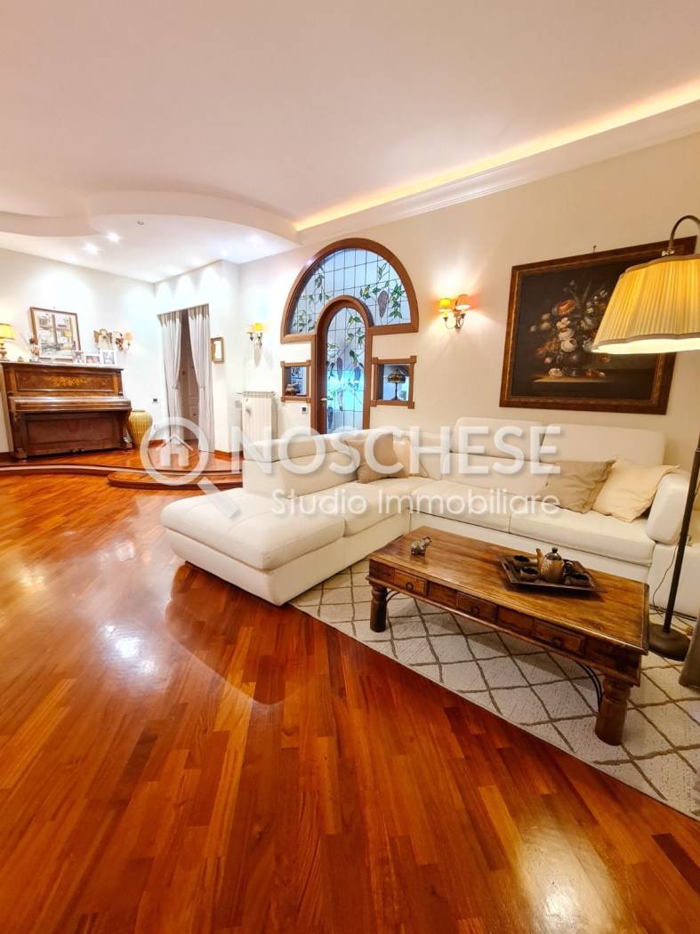 Appartamento via San Leonardo 17, Mercatello - Mariconda, Salerno