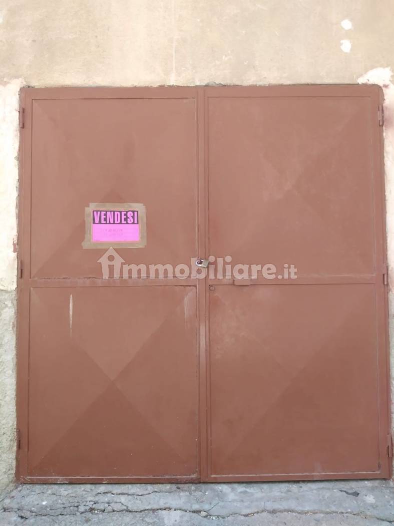 Garage - Box in Vendita