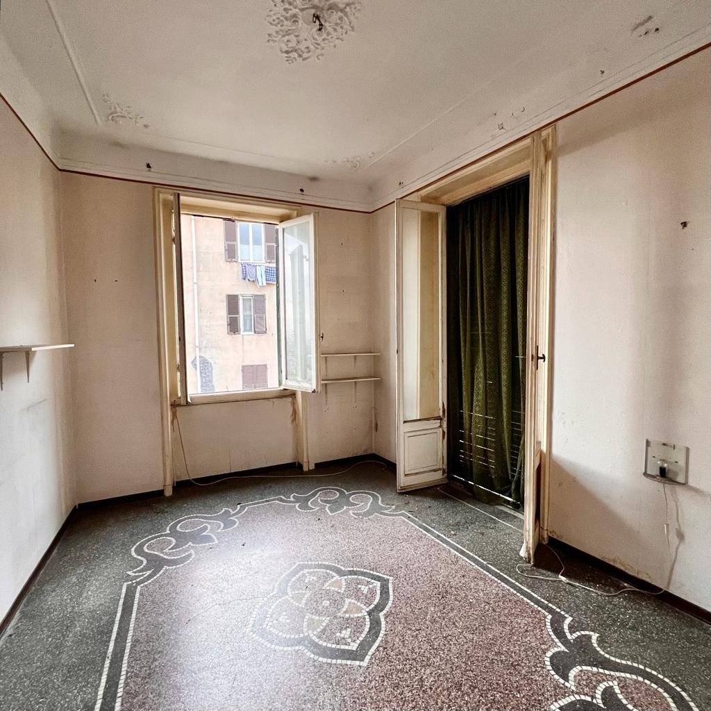 Appartamento via Col di Lana, Cornigliano, Genova