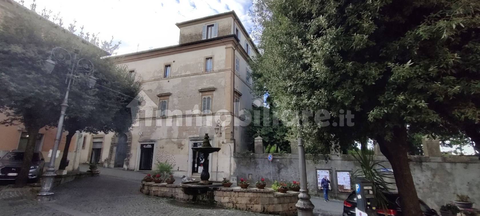 Quadrilocale Strada Vittorio Emanuele 116, Centro, Anagni