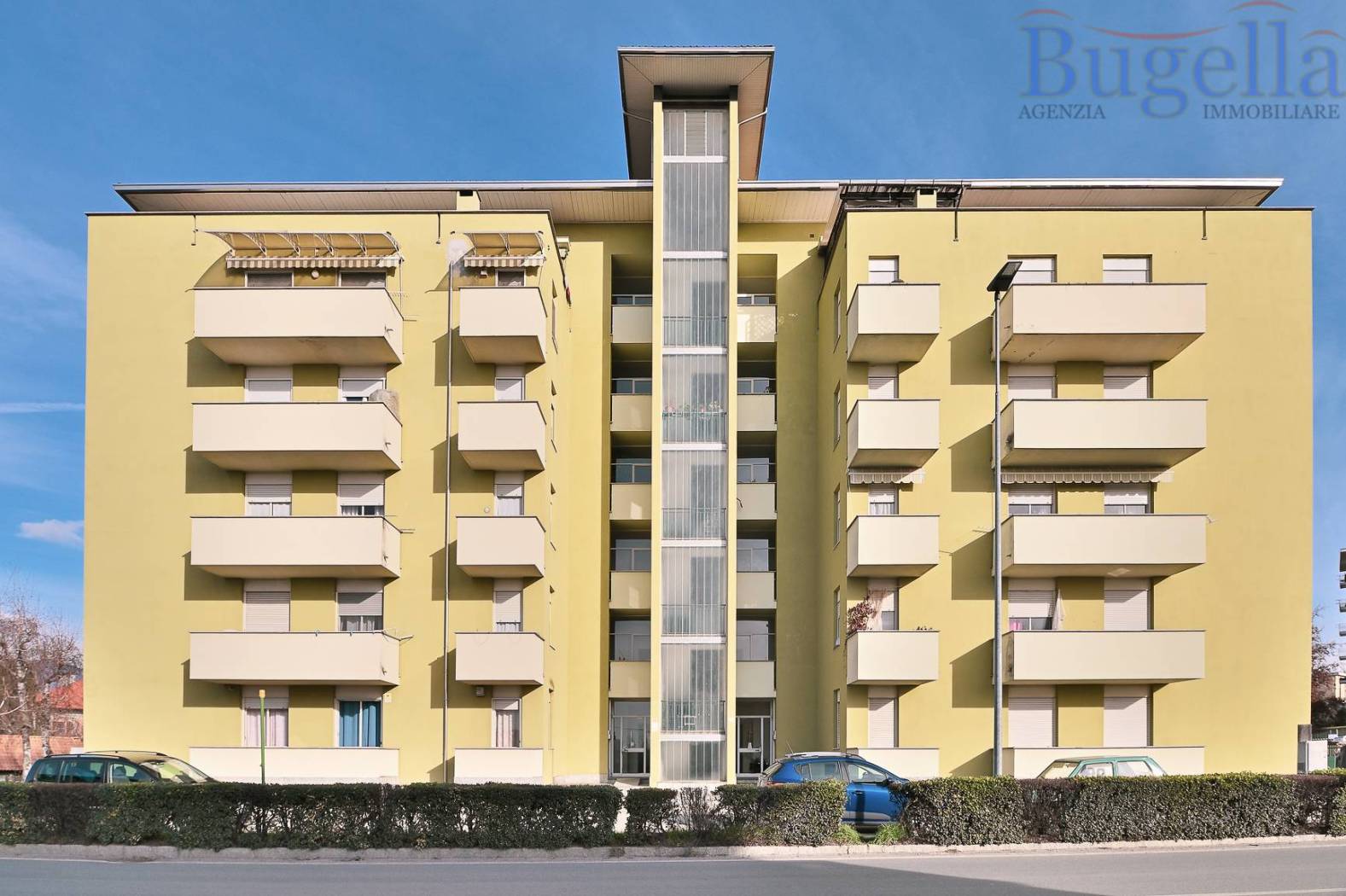 Quadrilocale via Martiri della Libertà 247, Centro, Cossato