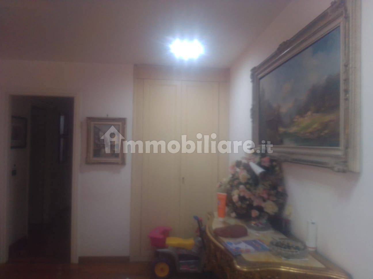 Appartamento via Cesare Terranova, Centro, Crotone