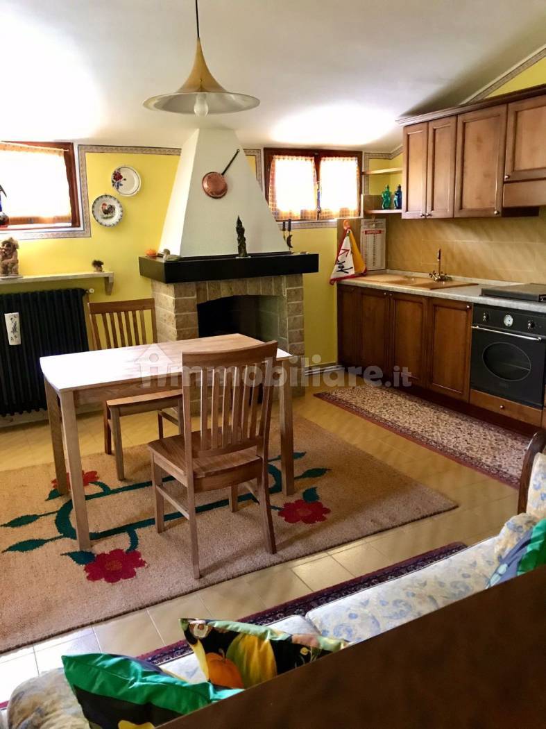 Quadrilocale via Dante Livio Bianco 32, Centro, Caraglio