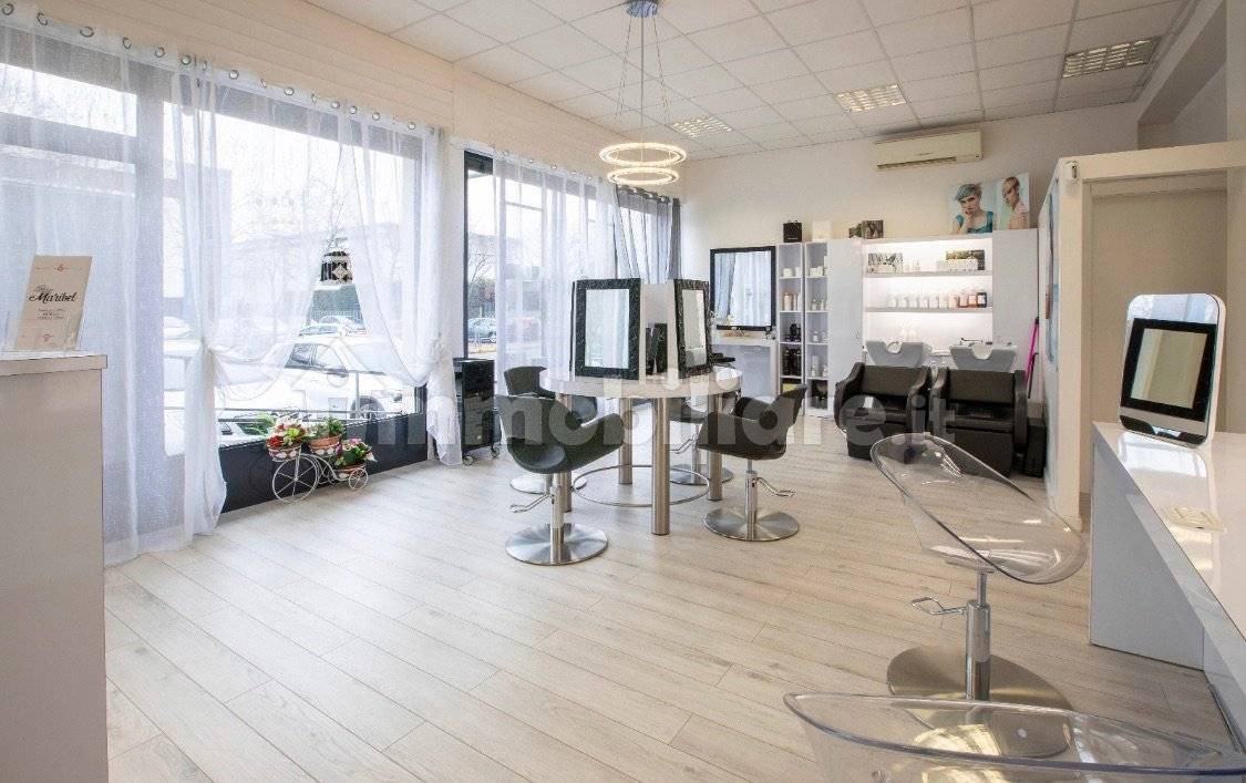 Parrucchiere - Barbiere in Vendita