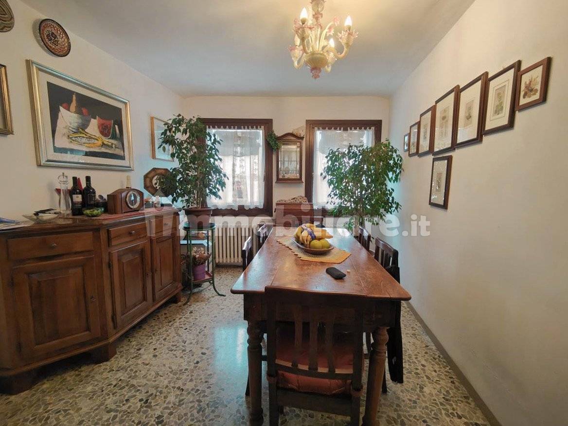 Quadrilocale Fondamenta Sebastiano Venier, Murano, Venezia