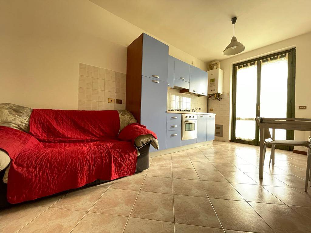 Bilocale via Dovera 11, Centro, Crespiatica