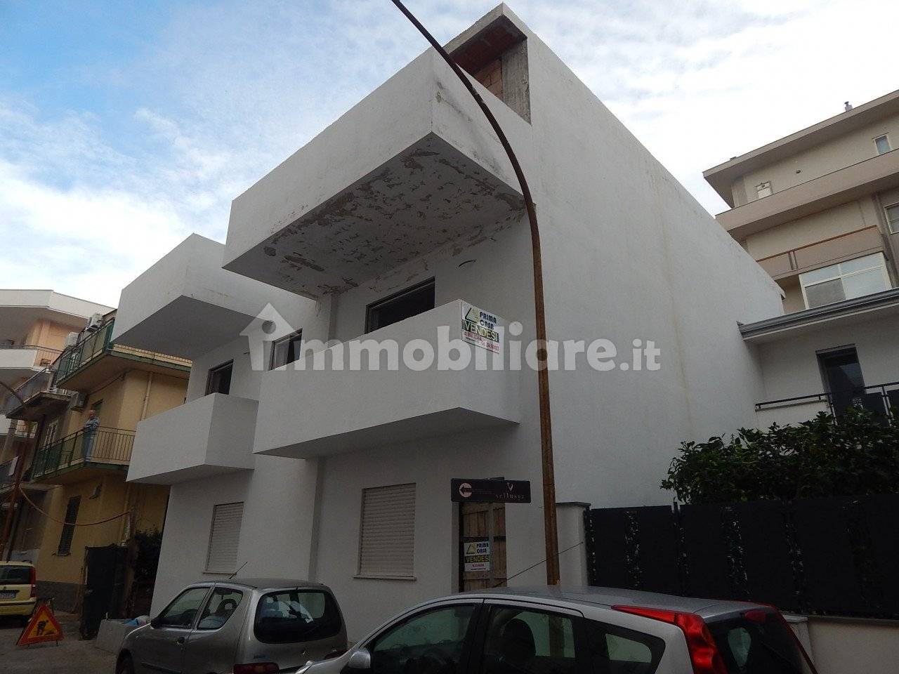 Terratetto unifamiliare soverato, Soverato