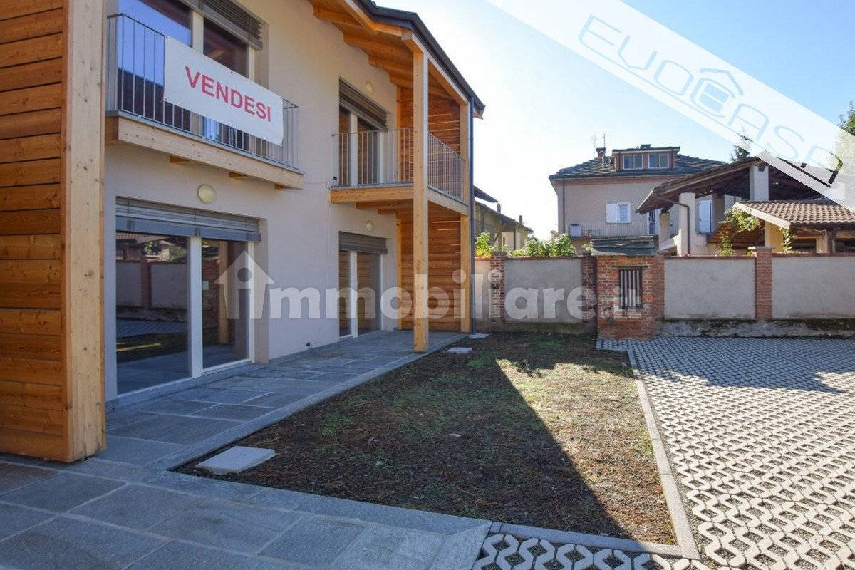 Appartamento in villa via Rimembranza, Centro, Bagnolo Piemonte