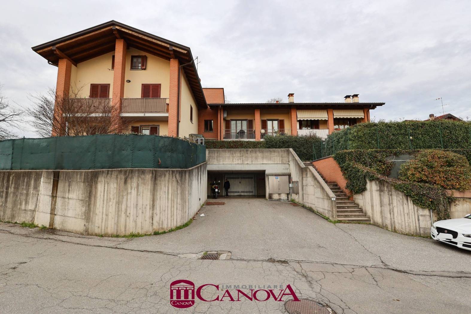 Trilocale via Fornace, Fornace, Ronago