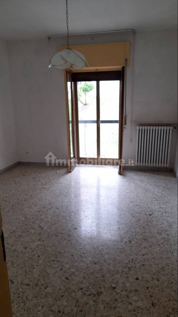 Trilocale via del Mandorlo 4, Centro, Potenza