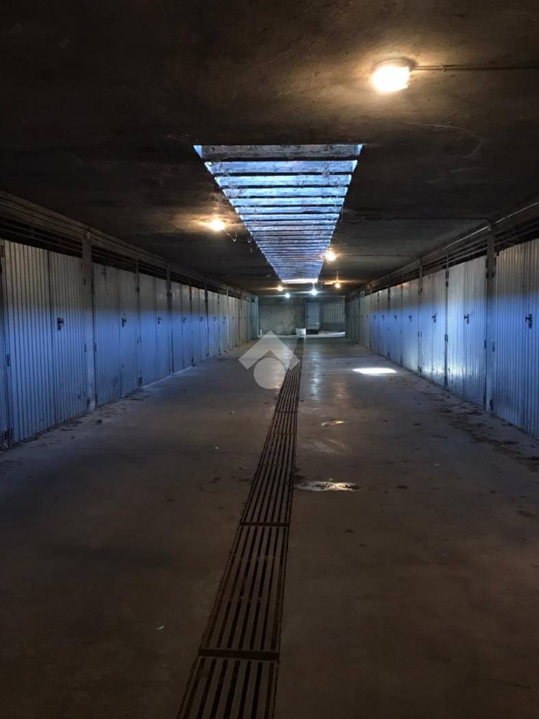 Garage - Box in Vendita