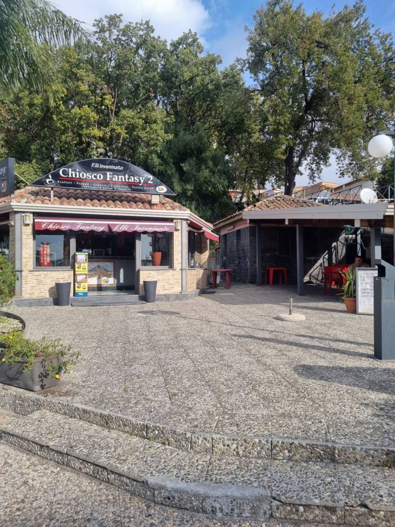Cocktail bar in Vendita