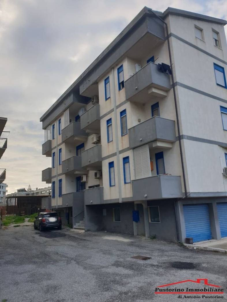 Trilocale via Nazionale, Motta San Giovanni