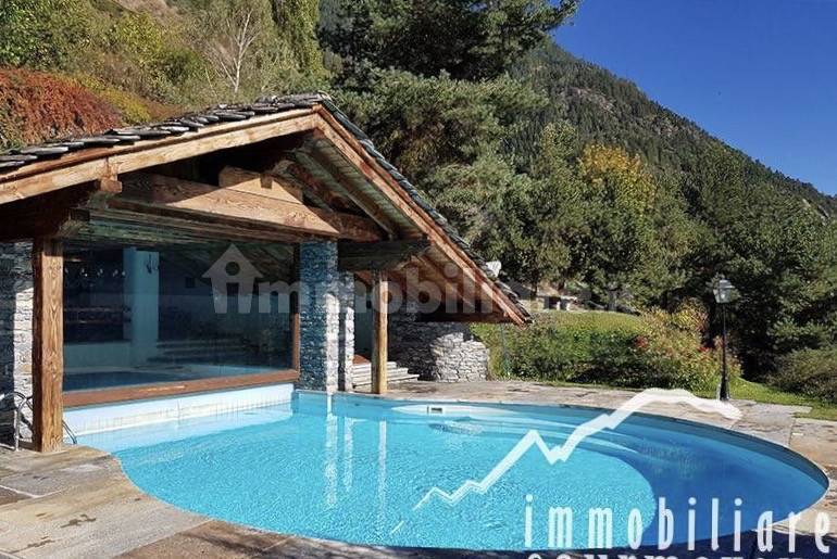 Quadrilocale frazione Ecours, La Salle