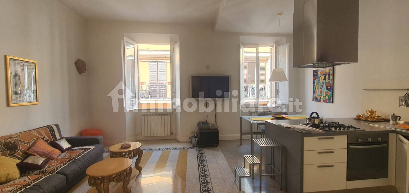 Trilocale vicolo di San Francesco a Ripa, Trastevere, Roma