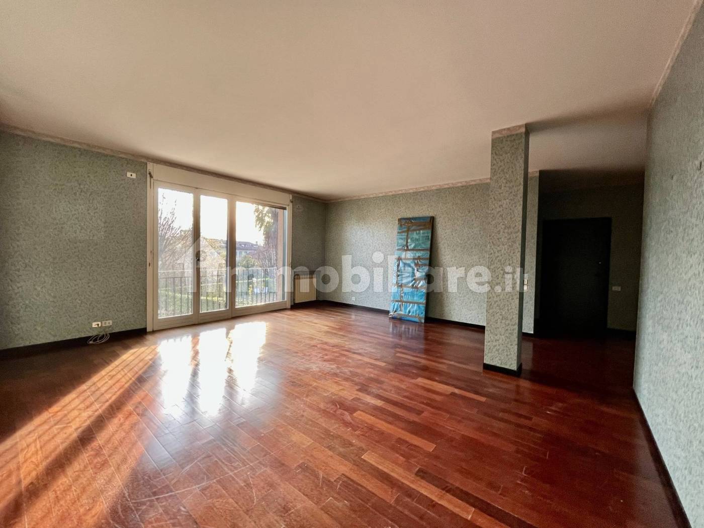 Quadrilocale via Silvio Pellico, Lesmo