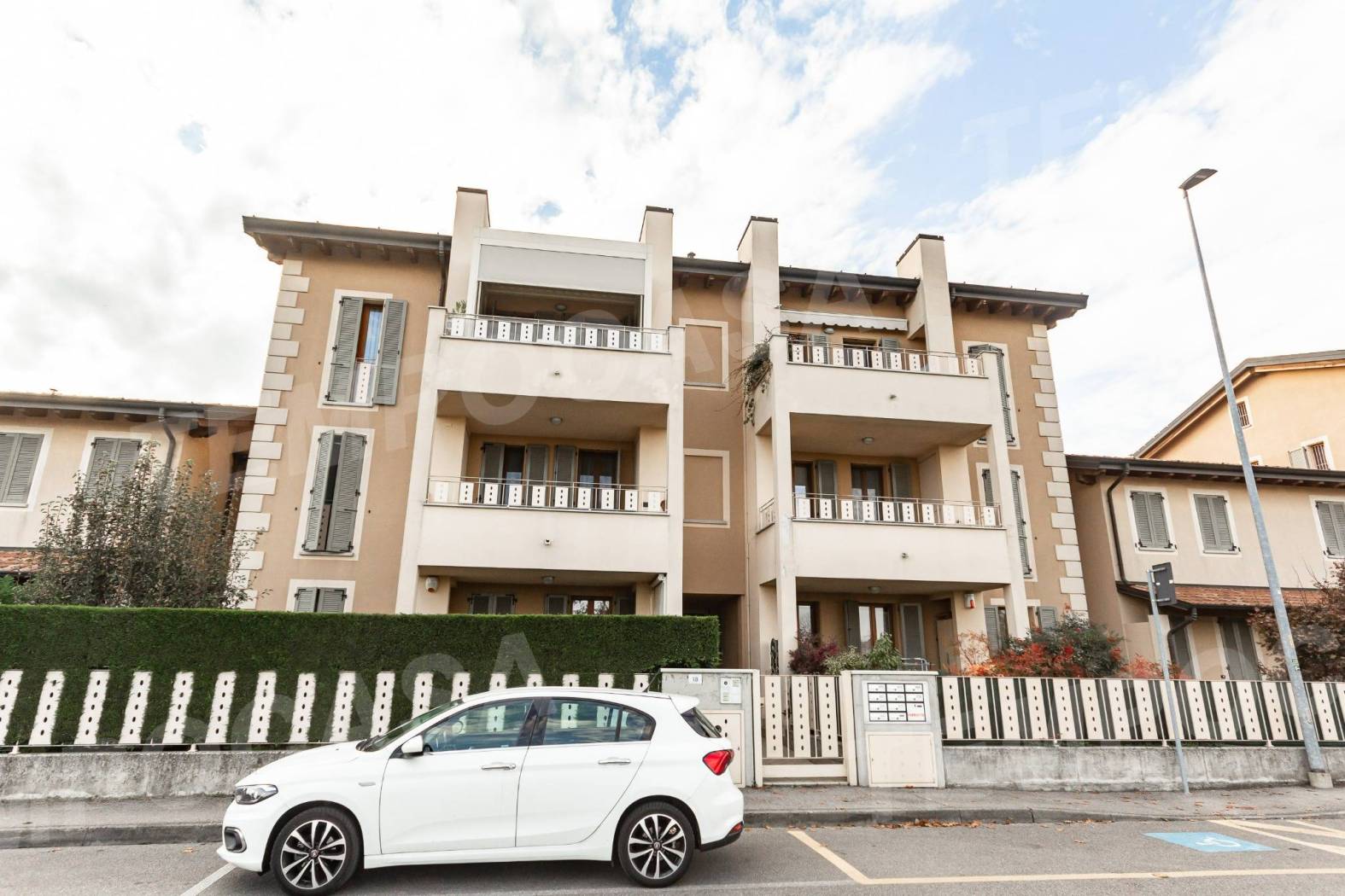 Trilocale via 9 Novembre 1989, Ombriano, Sabbioni, San Carlo, Crema