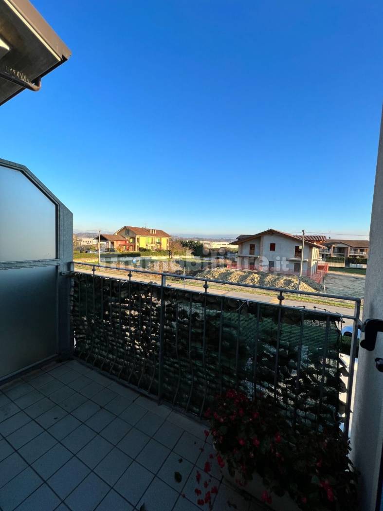 Quadrilocale via Giuseppe Romita, Canove, Govone