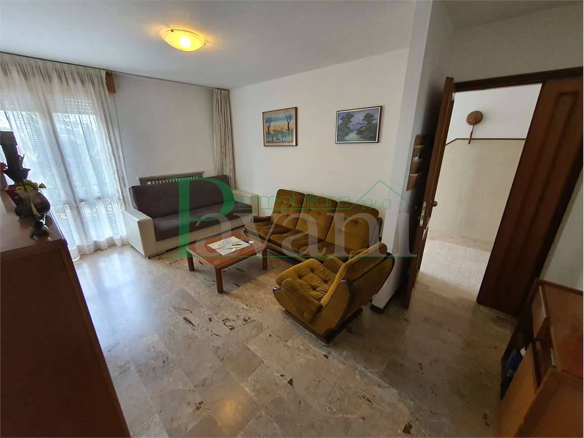 Quadrilocale via marecchiese, 190, Padulli, Rimini