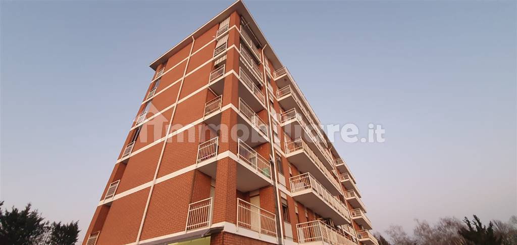 Quadrilocale via paruzza 87, Centro, Cossato