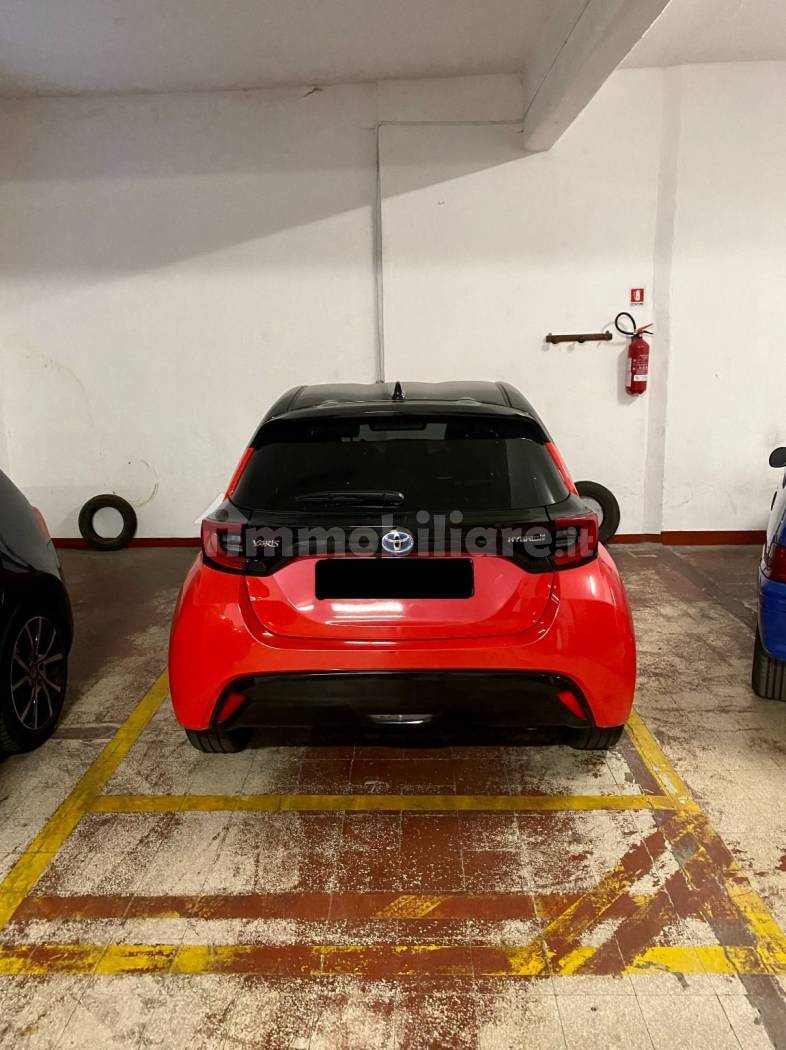 Posto auto - moto in Vendita