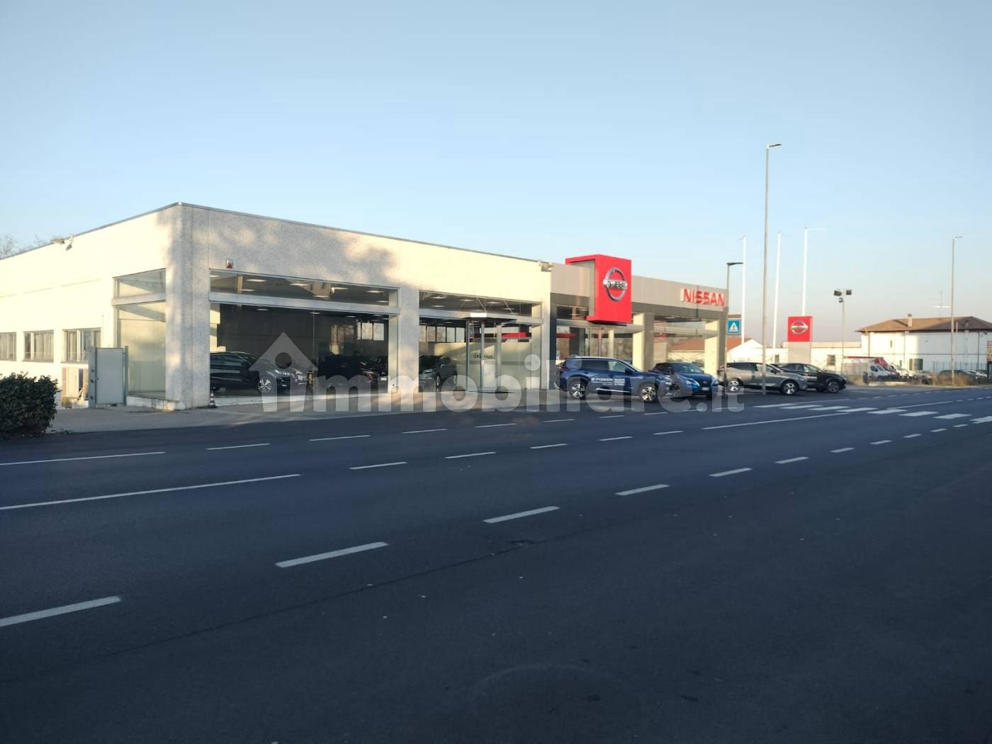 Locale commerciale in Vendita