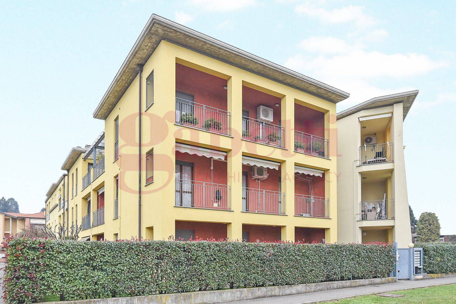 Trilocale via per Cabiate 59, Centro, Mariano Comense