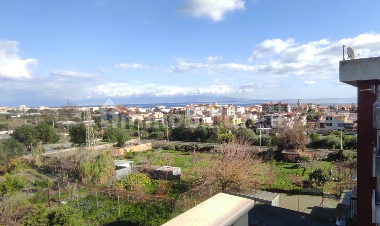 Trilocale via Sparagonà, Santa Teresa di Riva