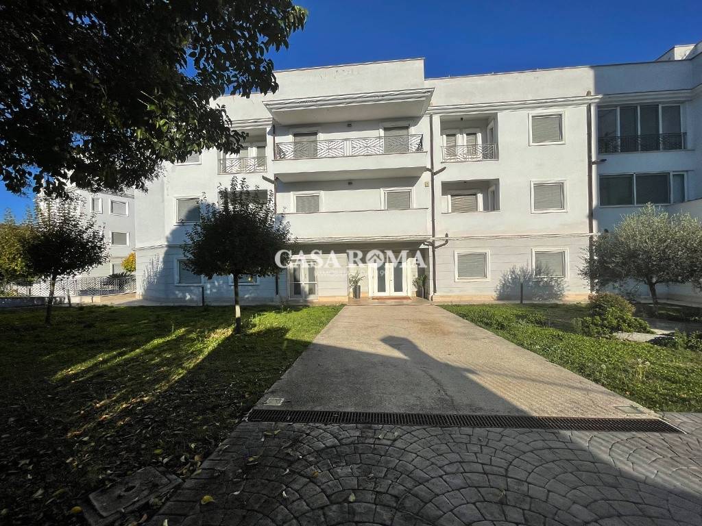 Palazzo - Edificio via Parre, Roma, Rif. 92292854 - Immobiliare.it