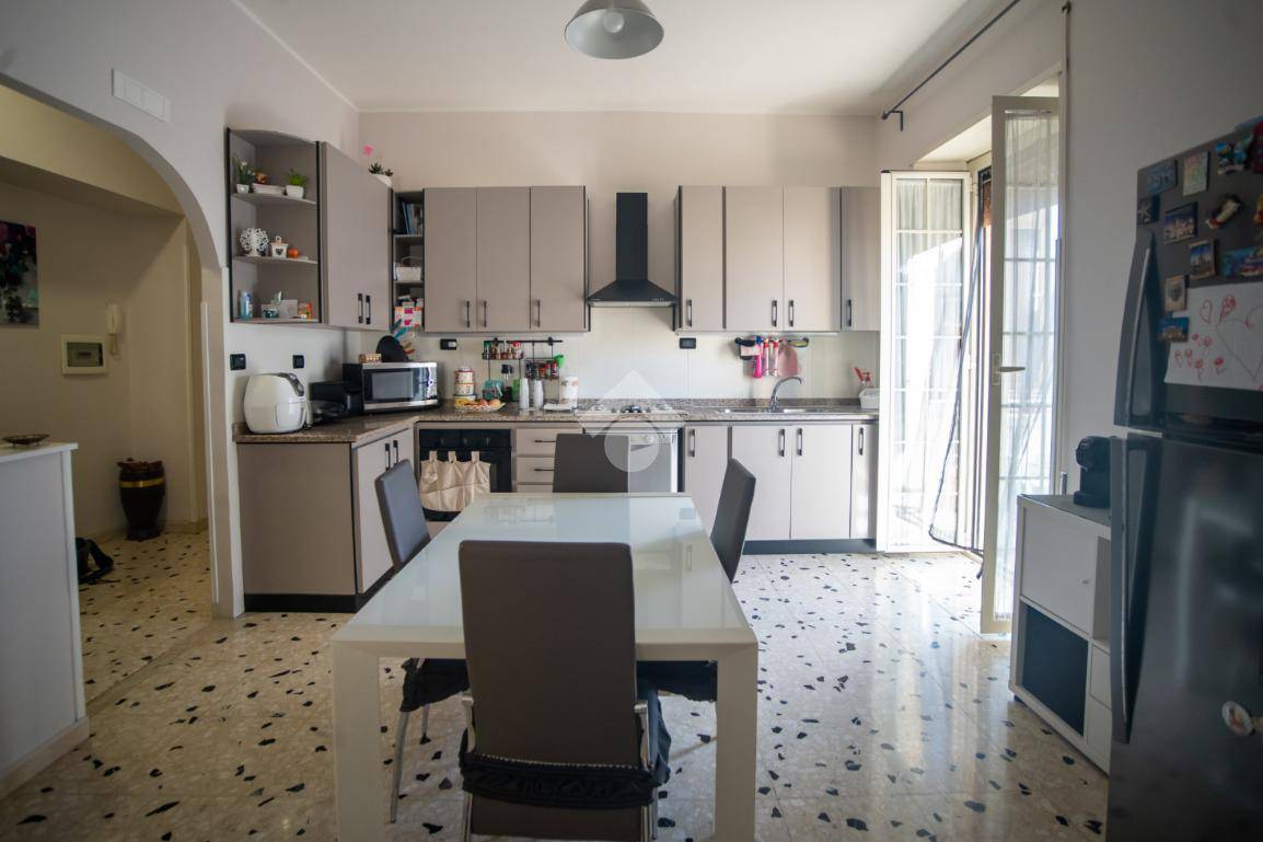Appartamento via brescia 49, Centro, Fondi