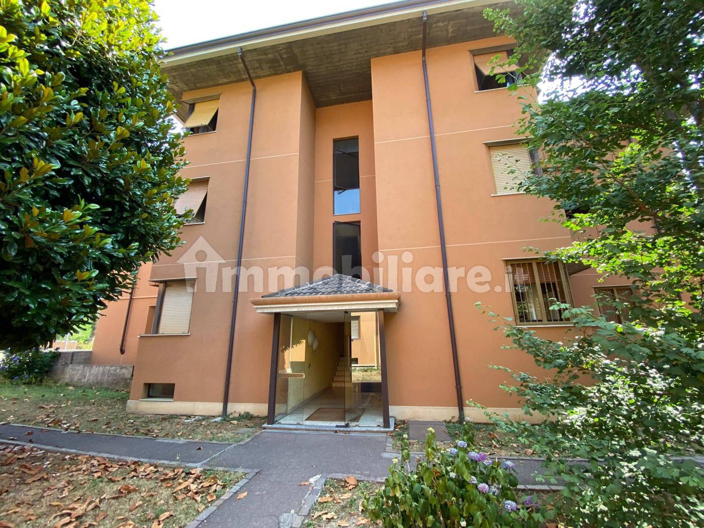 Trilocale via Giuseppe Mazzini 38, Desio