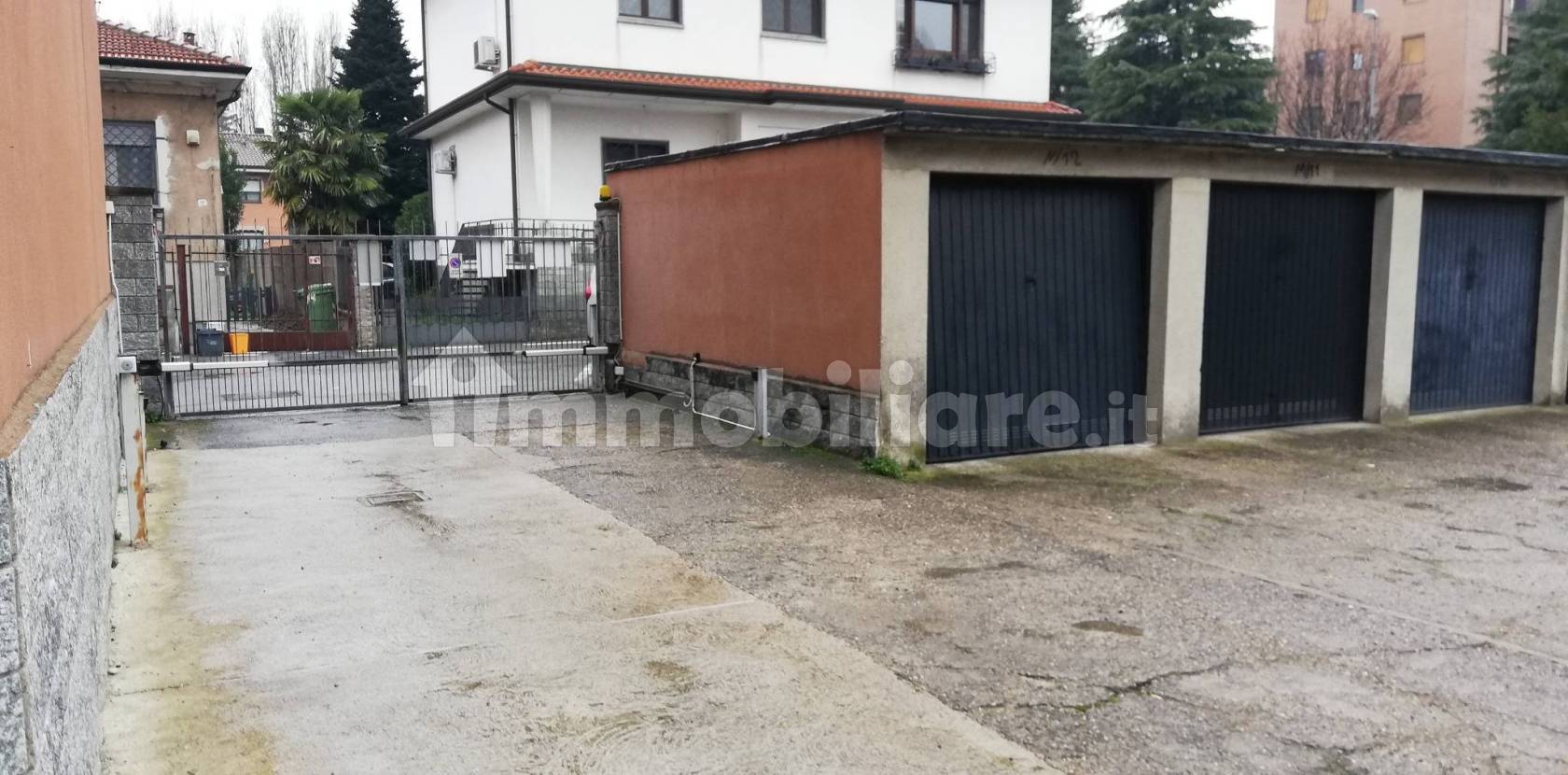 Garage - Box in Vendita