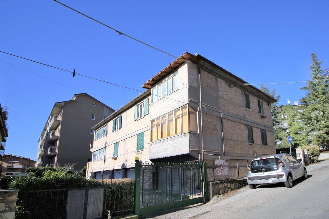 Trilocale via Andrea de Litio 10, Santa Barbara - San Sisto, L'Aquila