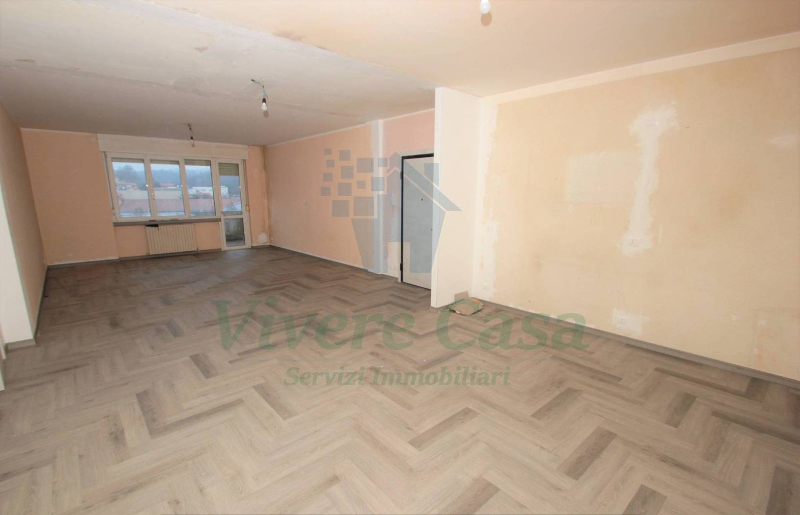 Trilocale via 25 Aprile, Centro, Cossato