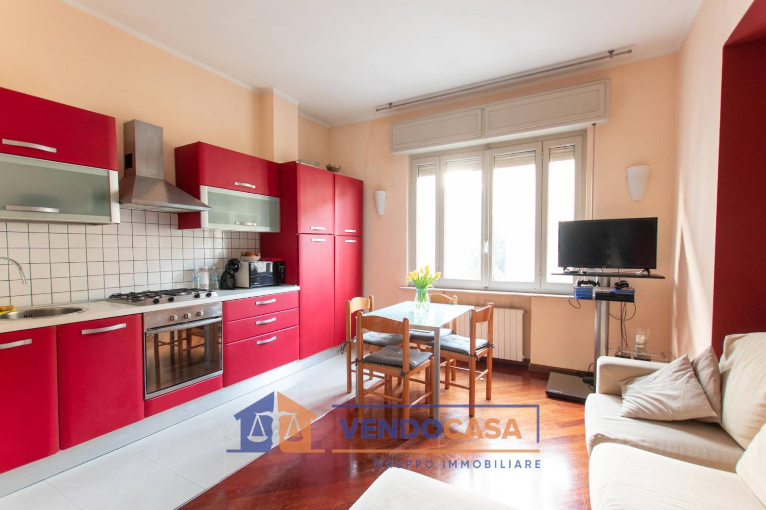 Trilocale via Alcide de Gasperi 03, Centro Storico, Asti