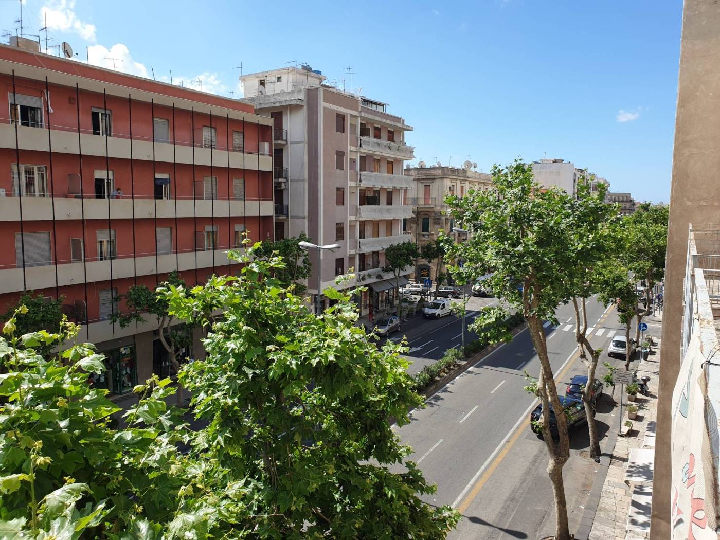 Appartamento da ristrutturare, secondo piano, Garibaldi, Messina