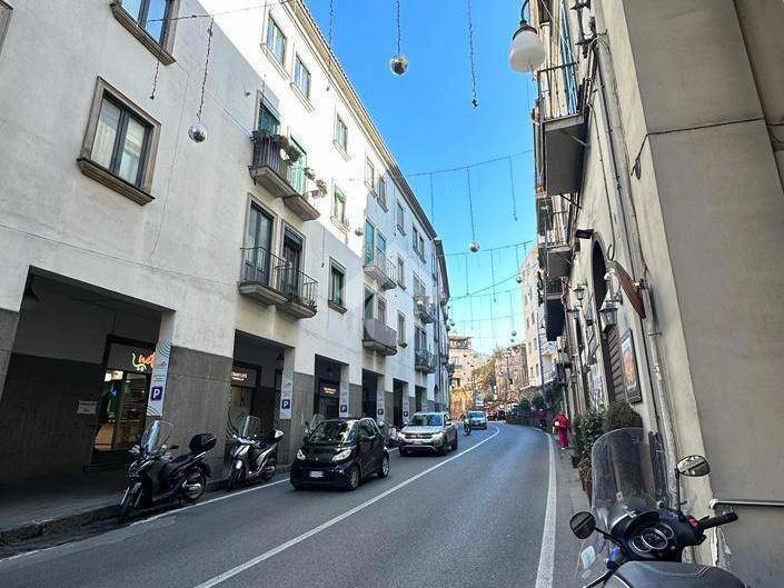 Trilocale corso Italia 12, Centro, Sant&#x27;Agnello